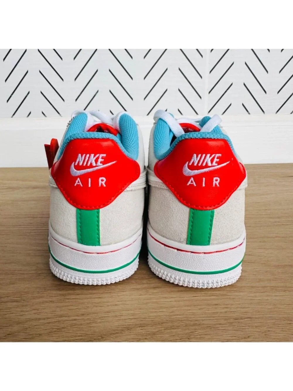 Nike | Shoes | Nike Air Force Sz 4y Grade School Low Lv8 Holiday ...